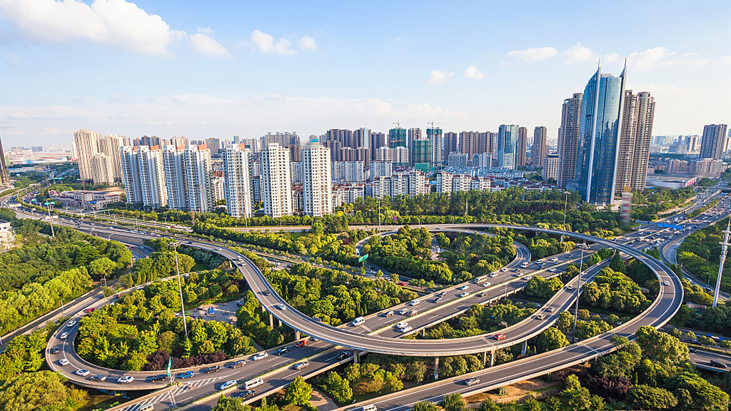 China Q&A: Is China moving in the right direction?_英语频道_央视网(cctv.com)