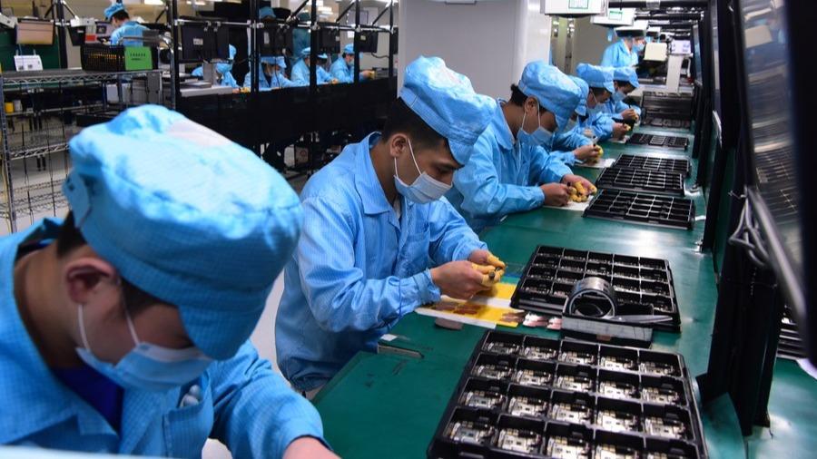 GDP of 'world factory' in China exceeds 1 trln yuan_英语频道_央视网(cctv.com)