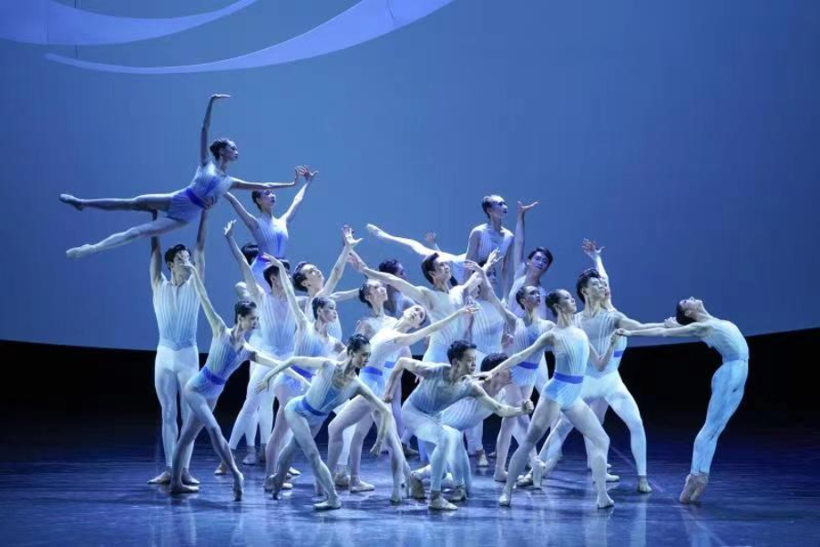 Ballet debut marks centenary with 'Inspiration and Glory'_英语频道_央视网(cctv ...