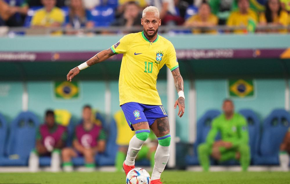 总台CCTV-5收视率增长498%！卡塔尔世界杯八强全部产生_广告频道_央视网(cctv.com)