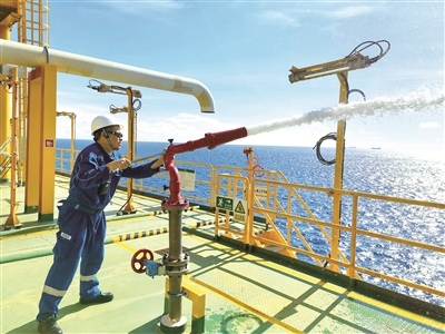 探访我国首艘全新智能浮式生产储卸油装置“海洋石油123”_海洋频道_央视网(cctv.com)