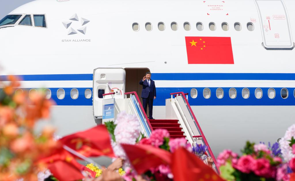 Xi leads central delegation to Urumqi for 70th anniversary of Xinjiang ...