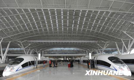 Fastest express train makes its debut in China CCTV-International